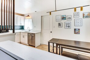 Casa (2 Bedrooms) | Interior