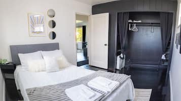 Casa (2 Bedrooms) | Interior