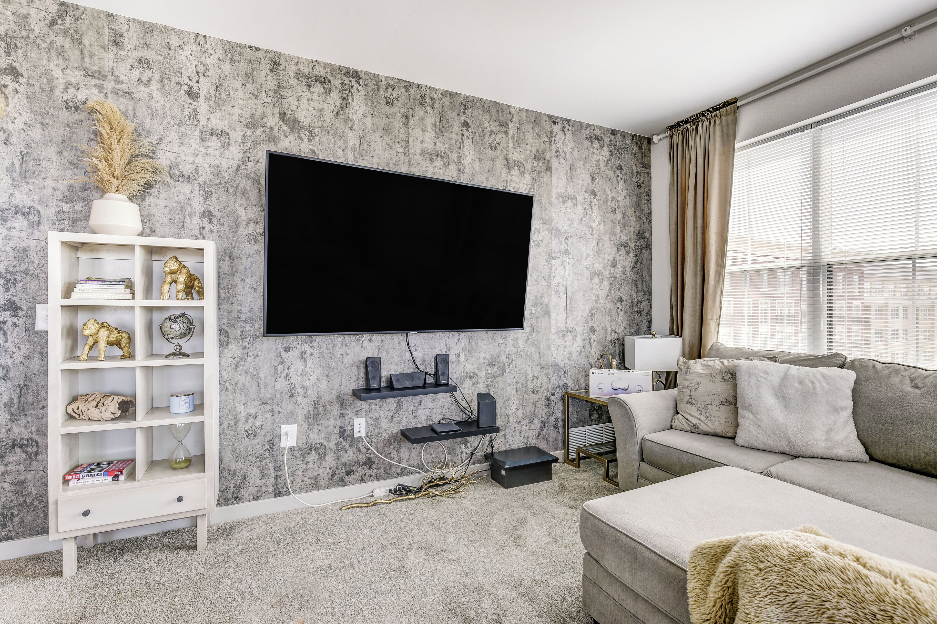 Luxury Downtown Crown Apartment Minutes From Dc - Gaithersburg, MD