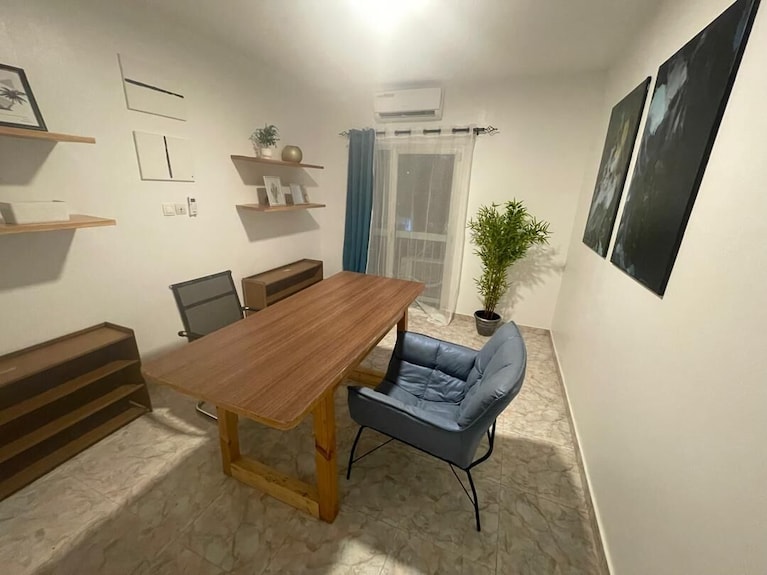 Charming T4 Close To Banks, Shops And Other Facilities In The Riviera Golf - Abidjan