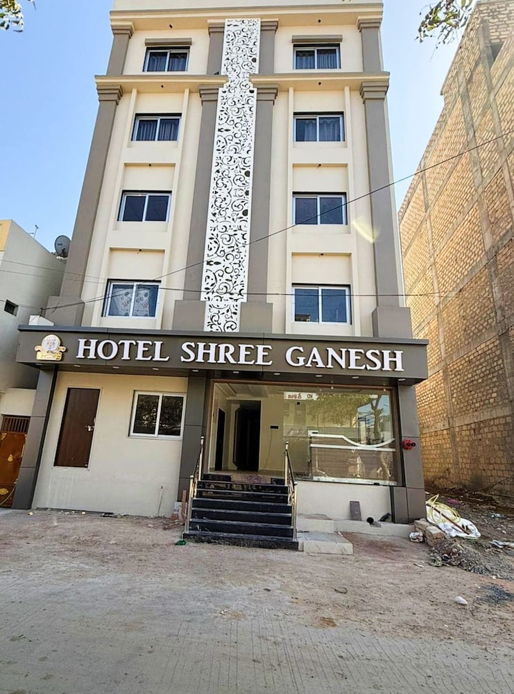 Hotel Shree Ganesh Dwarka - Dwarka