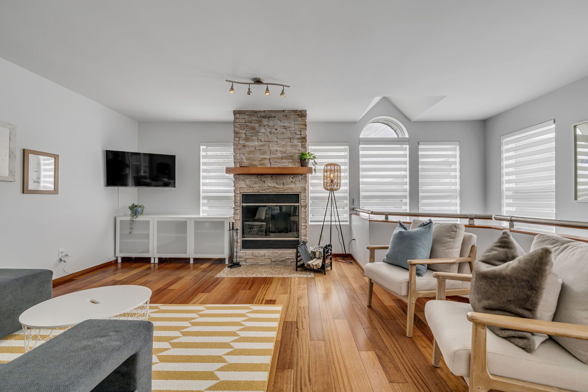 Initial | Après Ski | Msa - Quebec