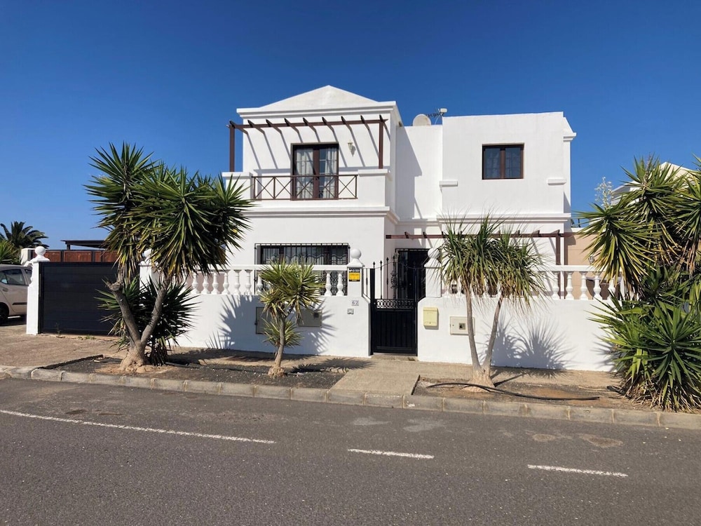 Casa Amapola - Luxury Villa In Matagorda - Puerto del Carmen