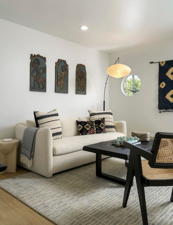 Sunny Getaway | 10 Min To Sb - Santa Barbara, CA