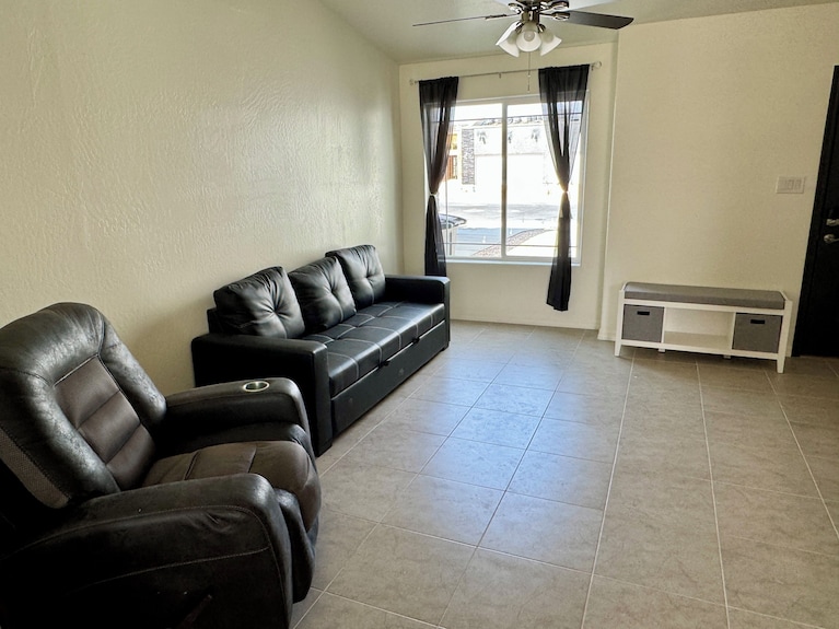 Charming 2-bedroom Townhome With Wifi, Ac In East San Luis, Az. - Arizona