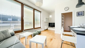 Apartament (51) with roof terrace | Sala de estar | TV de ecrã plano