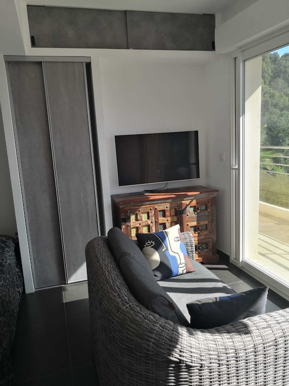 Modern Studio With Magnificent Sea View In A Quiet, Leafy Setting - Cap Corse