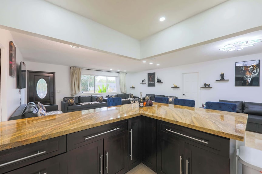 Marble Villa Prime Location - Pembroke Pines