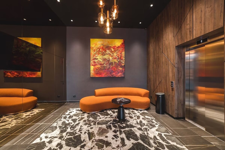 Experience Podgorica 3 Stylish Suites In City Center - Free Parking! - Podgorica