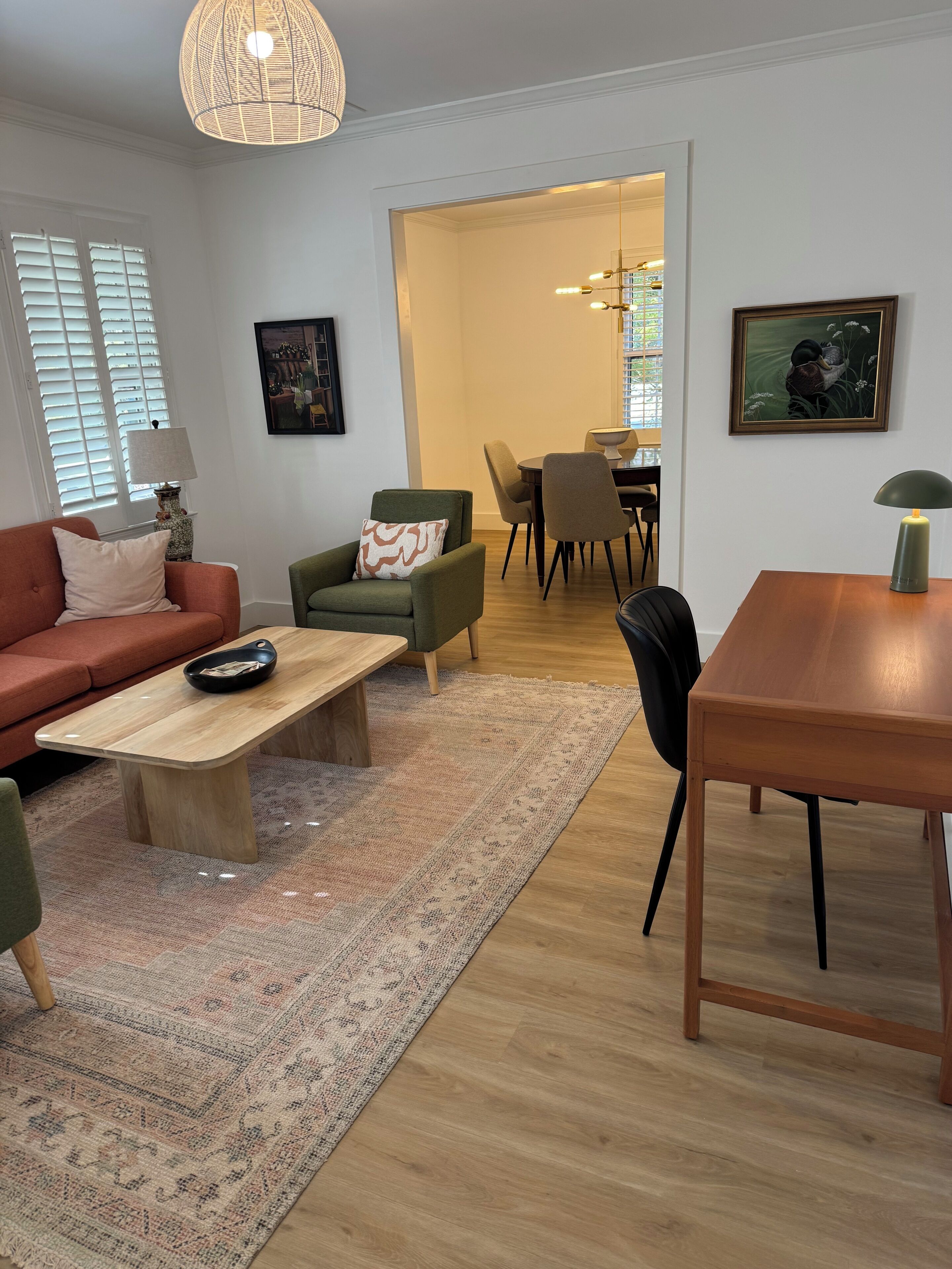 Modern & Bright 3-bedroom House In Greenville Between Airport & Downtown W/ Wifi - Greer, SC