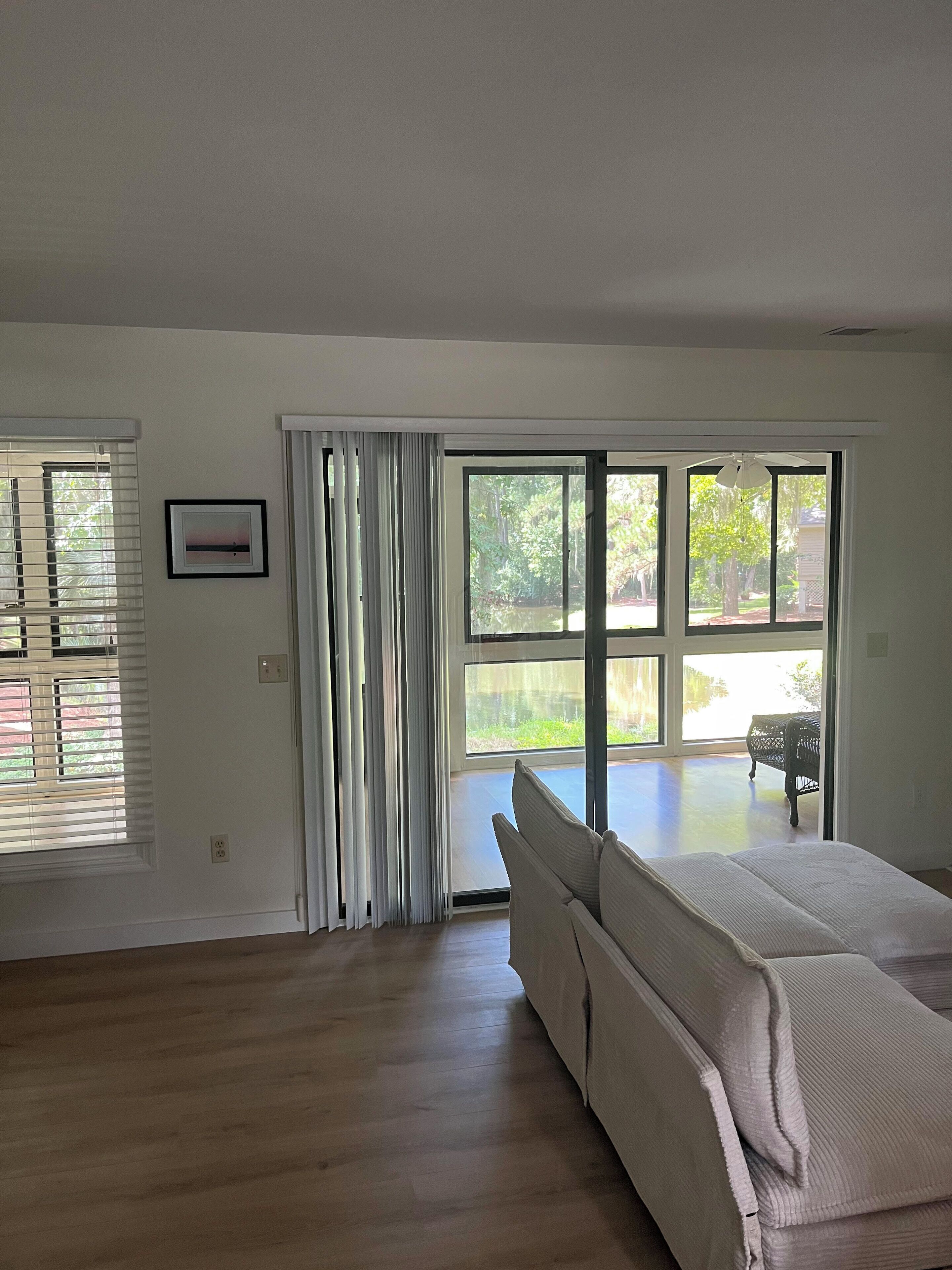 Newly Renovated 2-bedroom, 2.5 Bath Villa In Hilton Head With Carolina Room, A/c - Bluffton, SC