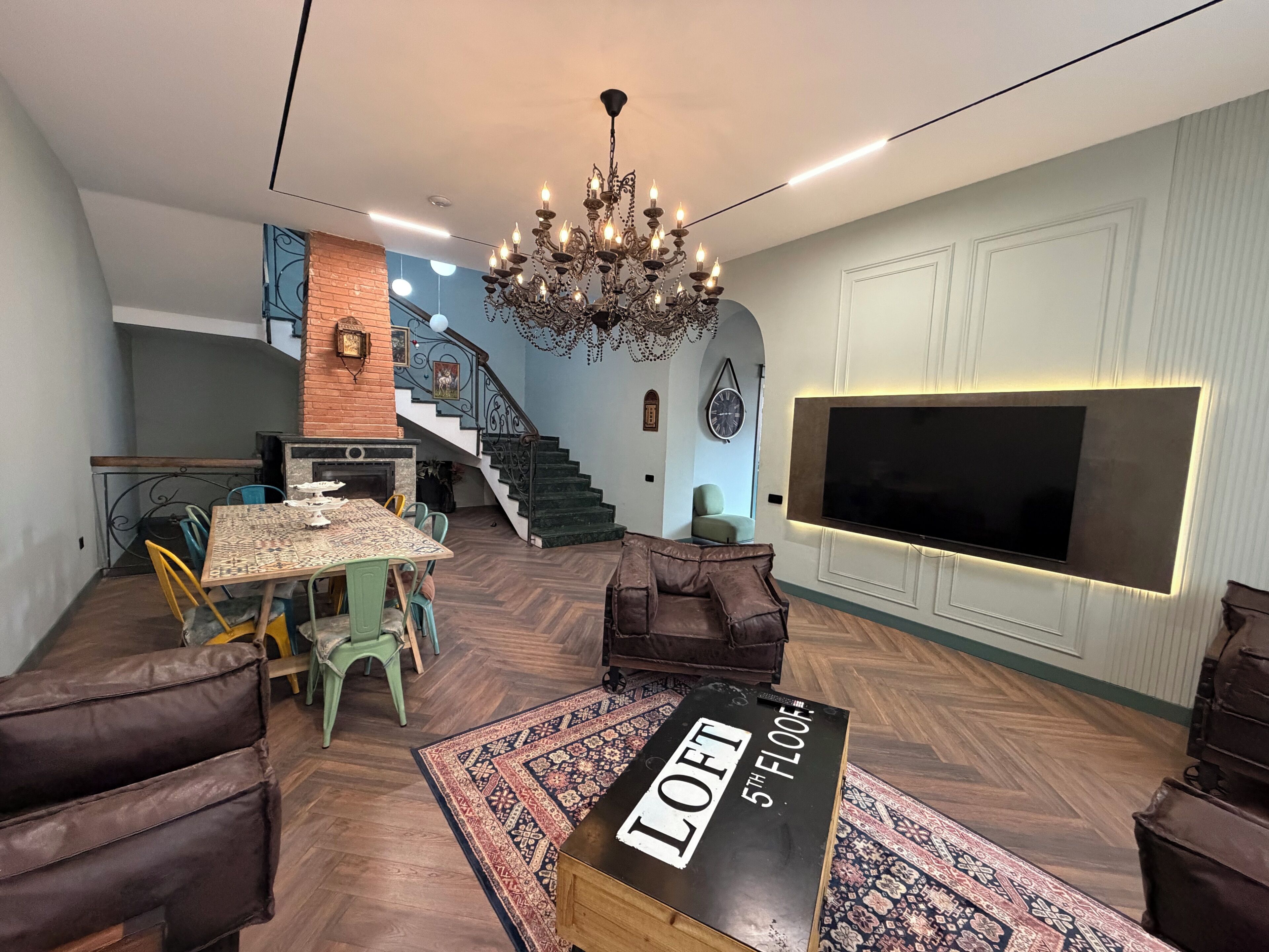 Quarto casal superluxo, banheiro privativo, vista para a cidade | Parte interna