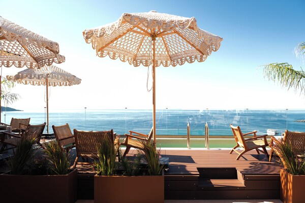 Saint Nicolas - Himarë