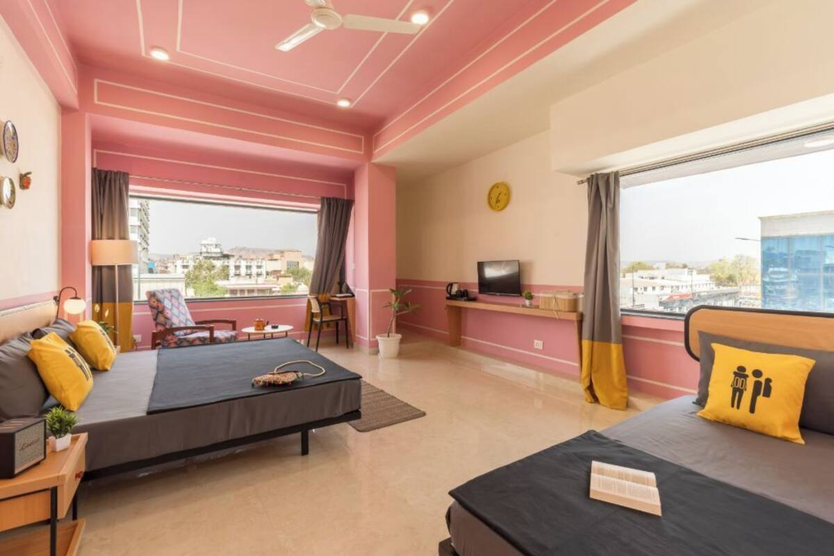 Quartos insonorizados, Wi-fi grátis, roupa de cama fornecida