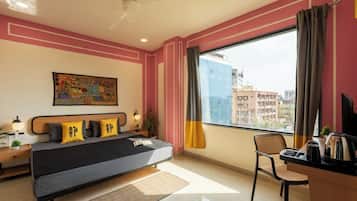 Quarto casal superior | Quartos à prova de som, Wi-Fi de cortesia, roupa de cama
