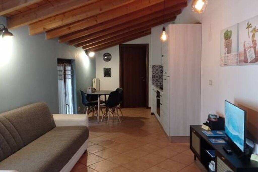 Comfortable Attic In The Brescian Plain - San Paolo