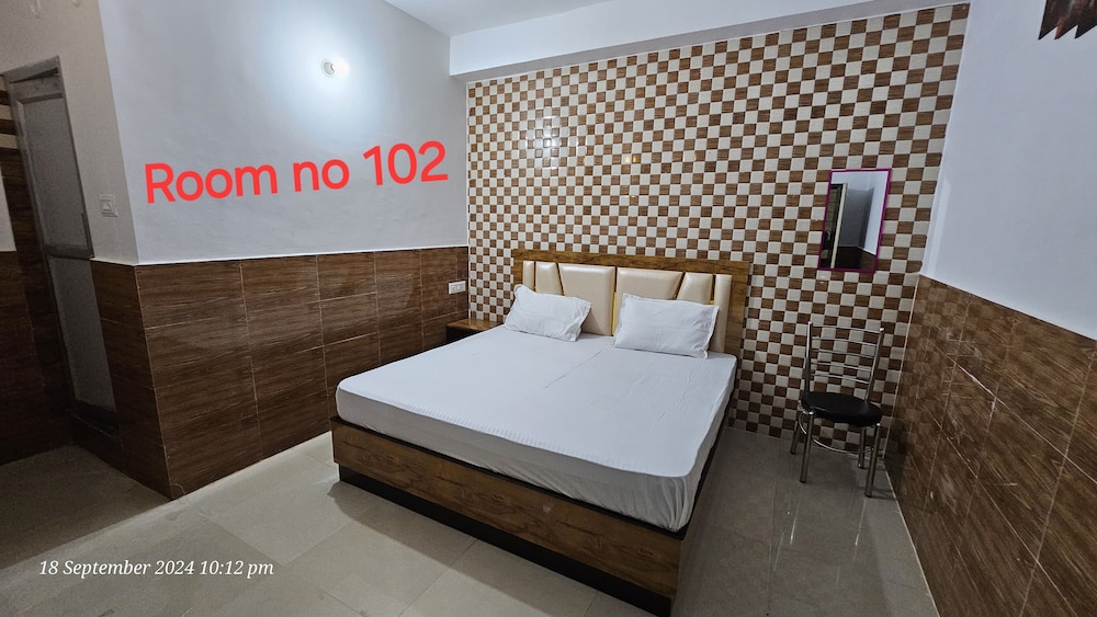 Hotel Saral Guest House Ram Mandir - Ayodhya