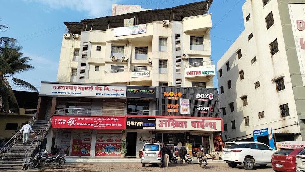 Chetan Executive Hotel - Pune