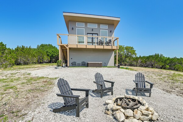 Hot Tub & Valley Views: Hidden Gem In Texas - Clifton, TX