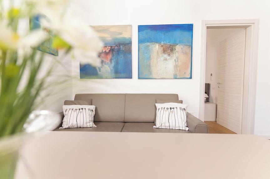 Palazzo Galileo, Your Home By The Sea, On The Pedestrian Island Of St. Benedict. - San Benedetto del Tronto