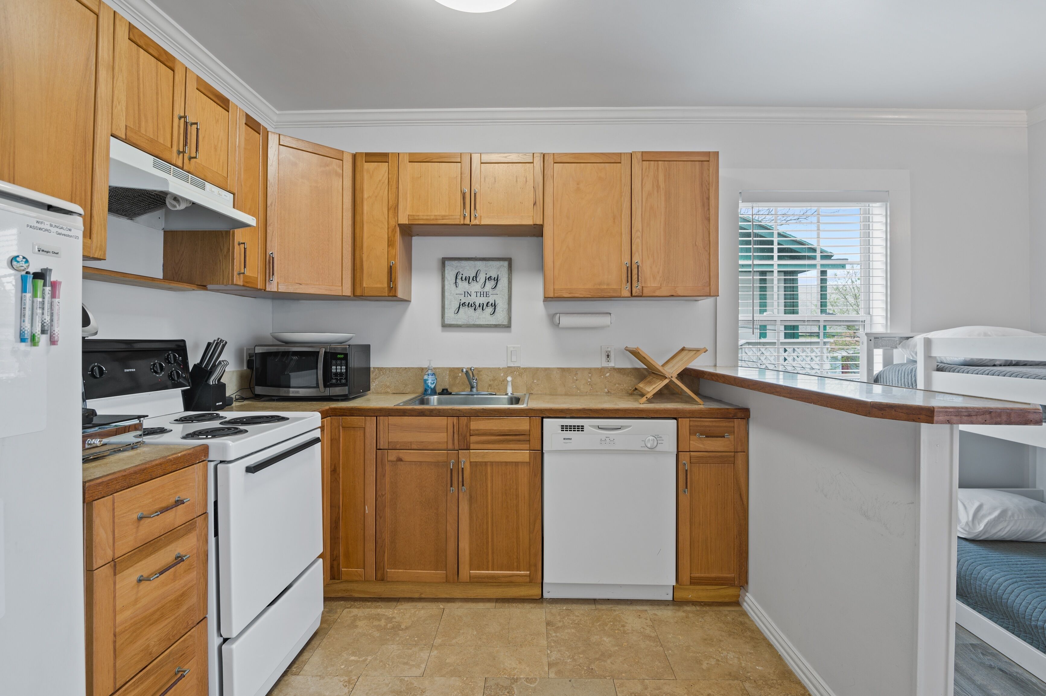 Casa, 1 quarto | Cozinha privada | Um frigorífico, um forno, uma cafeteira/bule, uma torradeira 