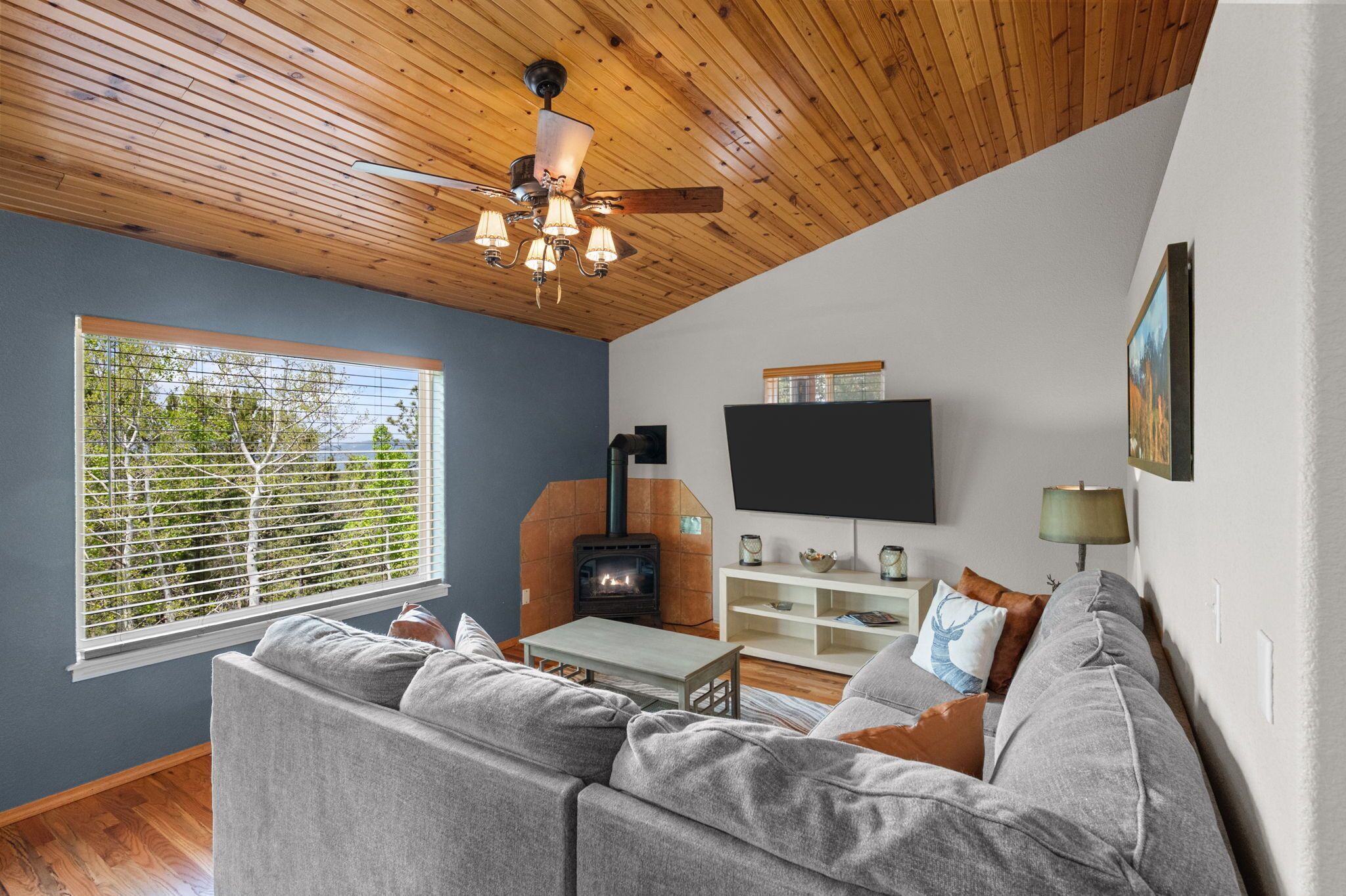 New Listing! Epic Game Room | Panoramic Mountain Views | Minutes To Trails - Woodland Park, CO