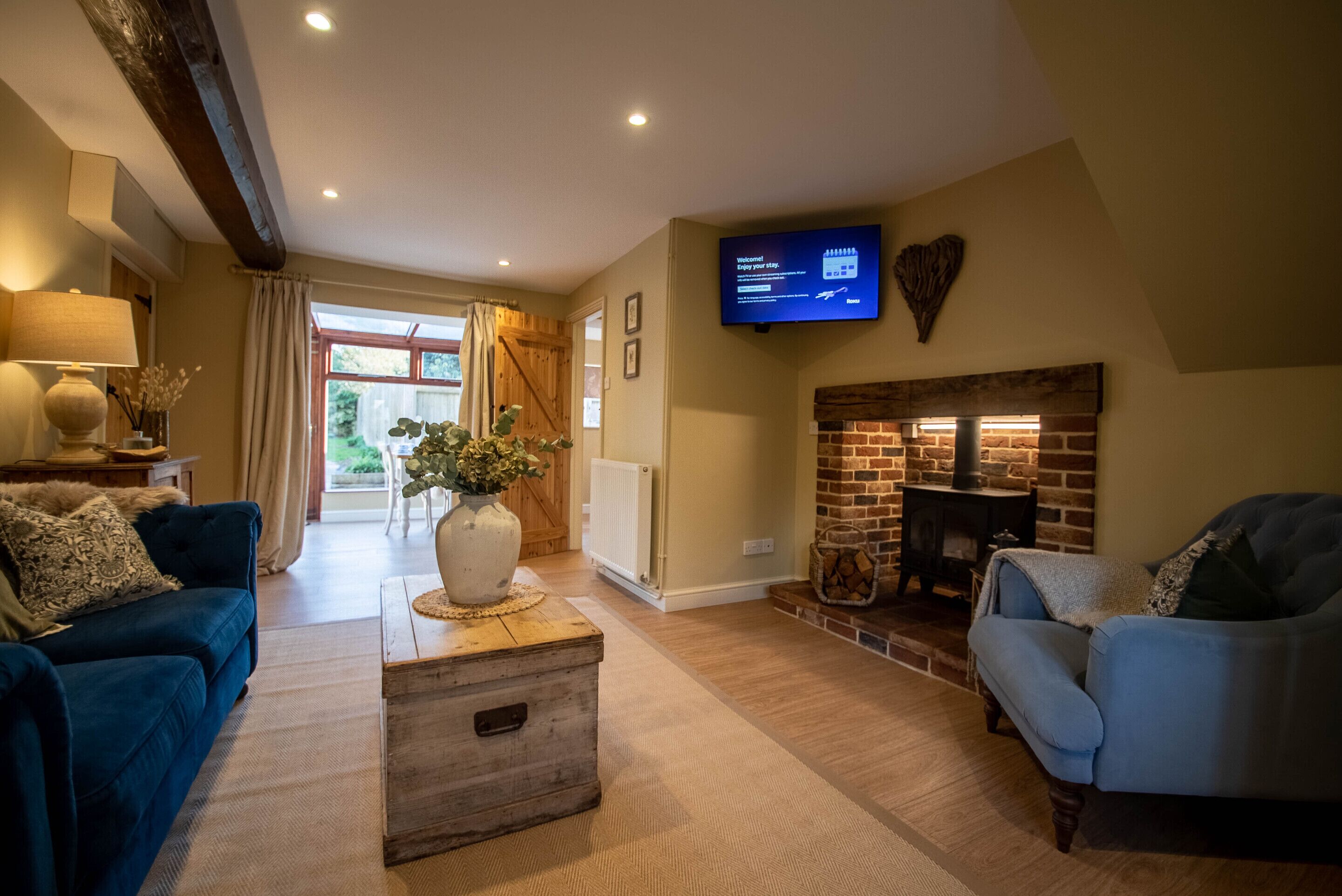 Hare (Deer's Glade Cottages) - Norfolk