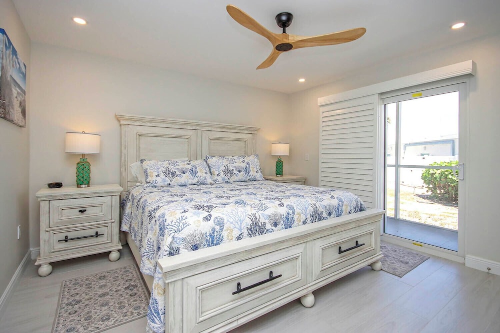 L4 Partial Gulf View - Sanibel | Vrbo