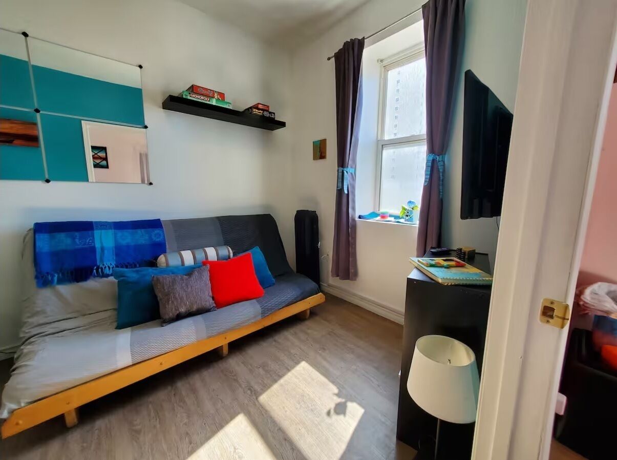 Quiet And Beautiful Reprieve In Central Winnipeg - Manitoba