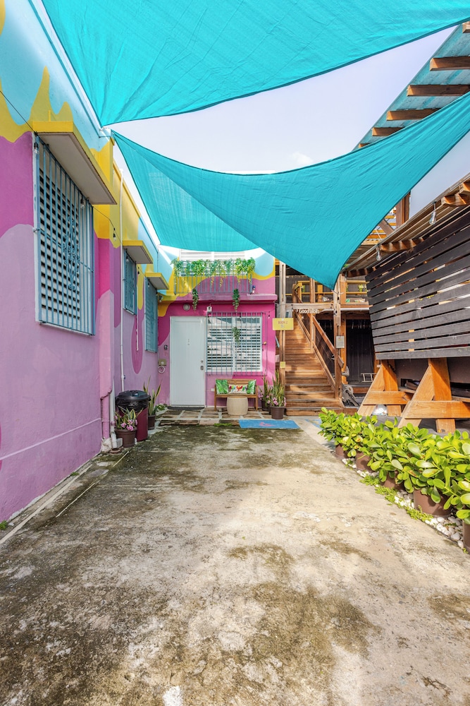 City Beach Apartments - Puerto Rico