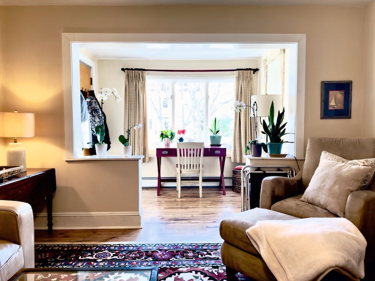 Princeton Haven W/ Private Deck, Lush Backyard & Walk To Downtown Princeton! - Princeton, NJ