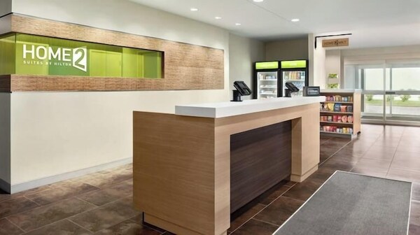 Home2 Suites By Hilton Camarillo - Oxnard, CA
