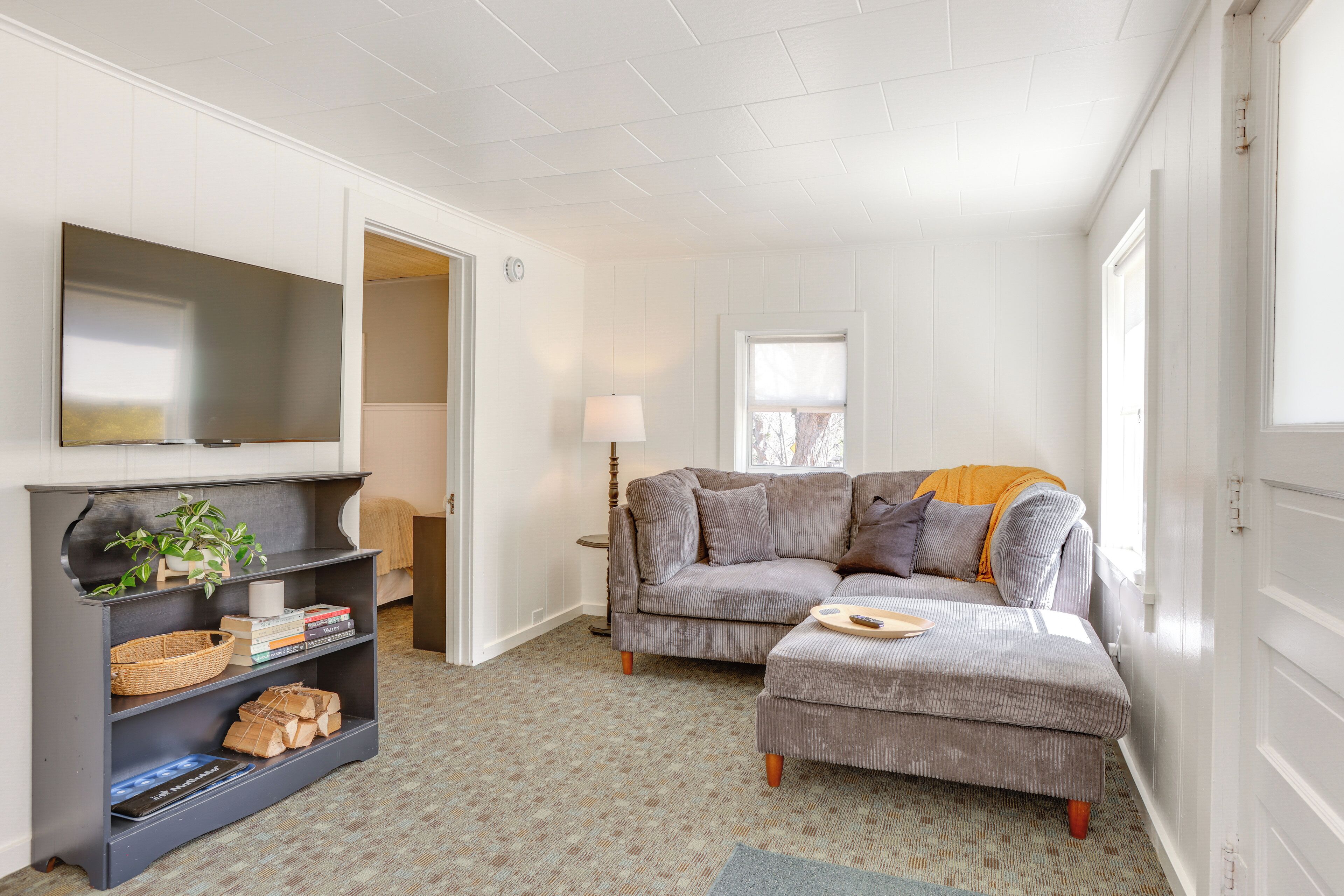 Swim, Hike & Unwind: Frankfort Cottage W/ Fire Pit - Door County, WI