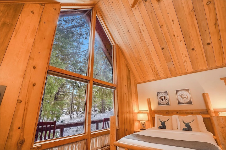 Charming And Cozy A-frame Cabin Near Mt. Adams - Trout Lake, WA
