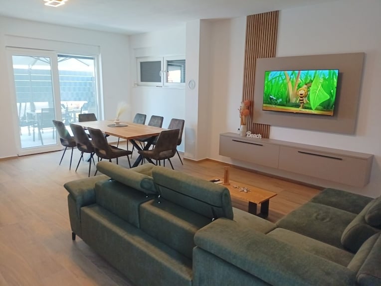 Casa De Vacaciones Junto Al Mar Vir - Lozice, Vir (K-24443) - Vir