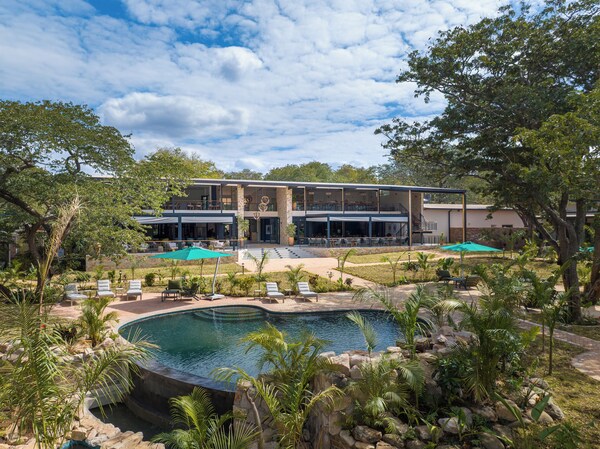 Waterfalls Lodge - Victoria Falls
