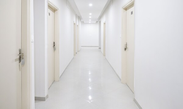 Hotel Kamron Airport Rd Sector 78 Mohali - Sahibzada Ajit Singh Nagar