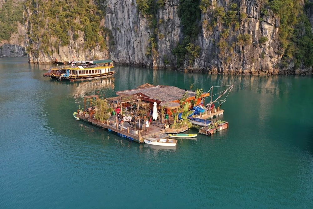 Lan Ha Floating Homesaty - Cat Ba