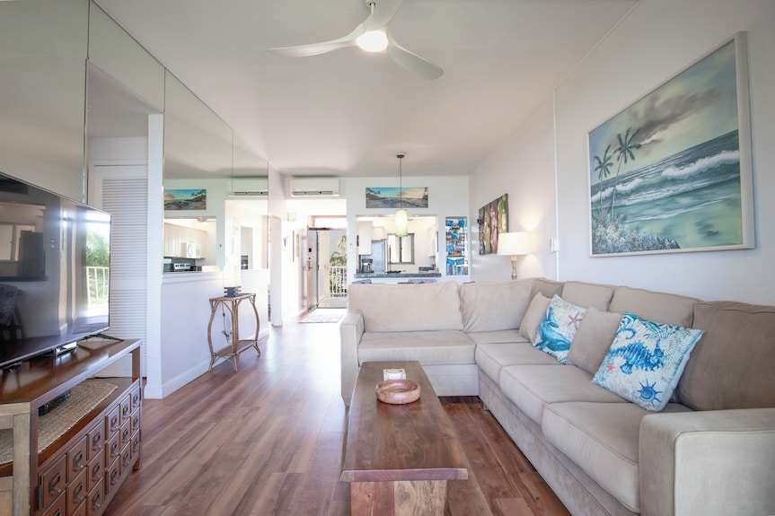 Fall Special * Hotel-zoned Penthouse Where The Sky Meets The Sea!!! - Hawaii