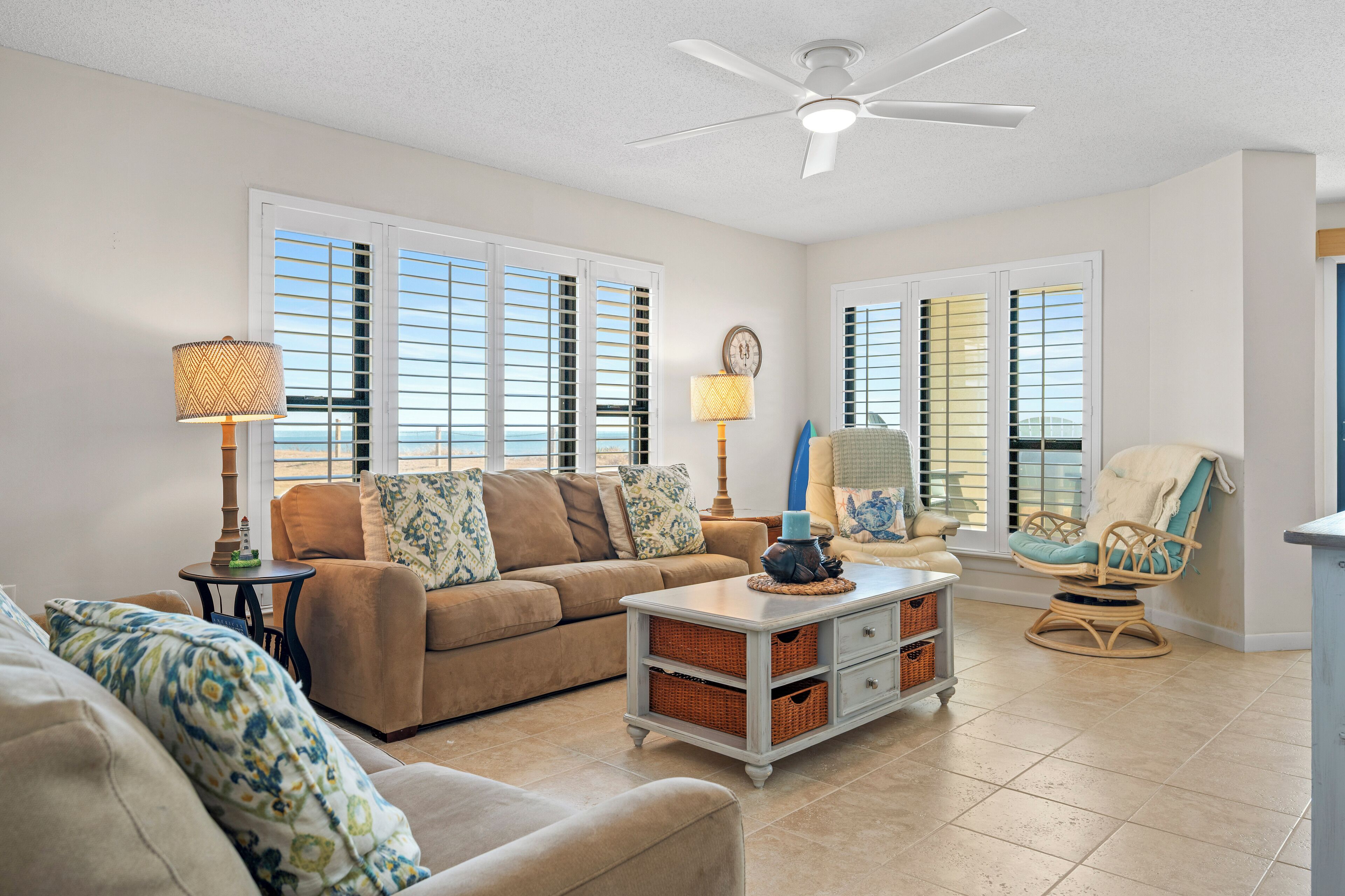 Oceanfront 1st Floor Walk-out W/ Ocean Views, Steps To Beach & Pool - 4br 3ba - Emerald Isle, NC