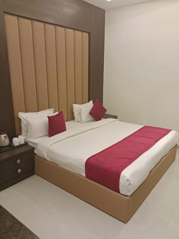 Hotel Grand Empire - Agra