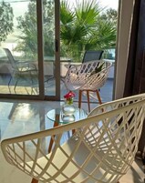  Superior Apartment, Sea View, First Floor B1 | Terraço/pátio