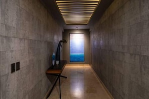 Apartamento Deluxe, vista para a praia | 4 quartos, ferro/tábua de engomar, Wi-fi grátis