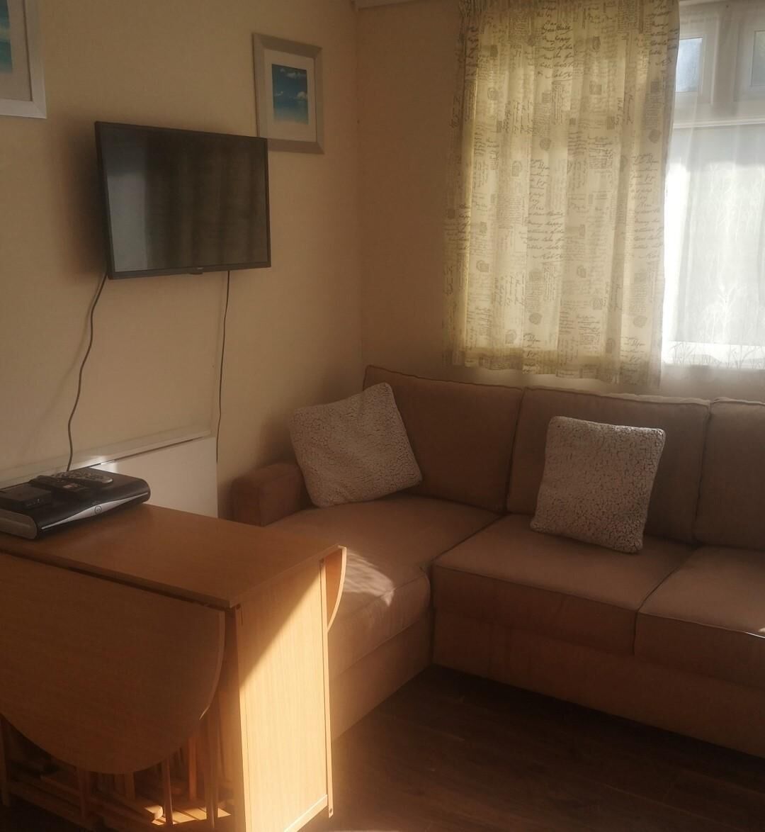 Lovely Chalet In The Isle Of Wight, Sleeps 6 Ref 97009s - Isle of Wight