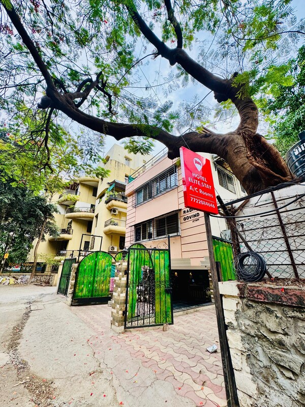 Hotel Elite Stay -Kalyani Nagar Pune - Pune