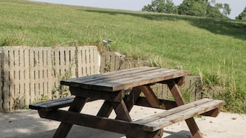 Casa de campo | Opções para refeição ao ar livre