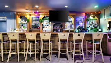 Este bar com transmissão de jogos em direto