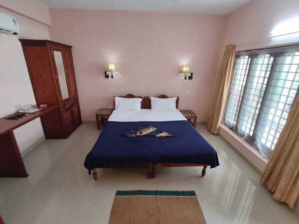 Hotel Coco Bech Kovalam Ayurvedic Resort - Thiruvananthapuram