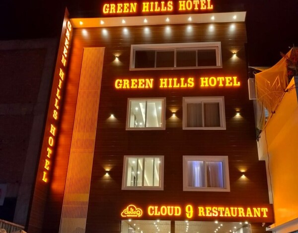 Green Hills Hotel - Pithoragarh