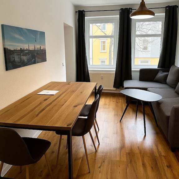 Apartment In Downtown Halle 4 Rooms - Halle (Saale)